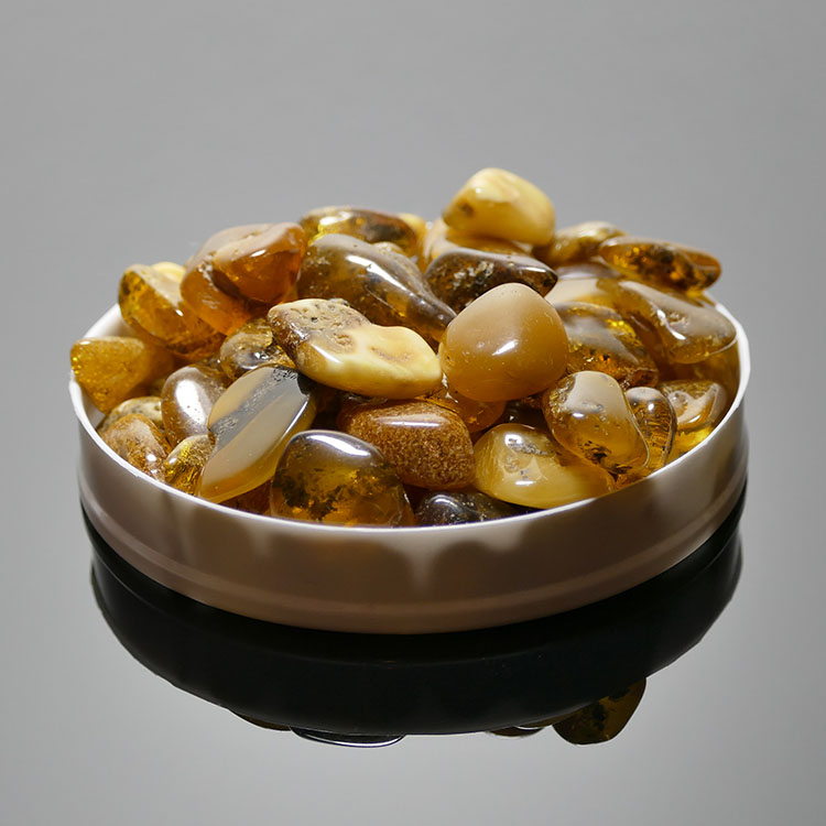 Tumbled Baltic amber stones | Shop tumbled Baltic amber gemstones ...